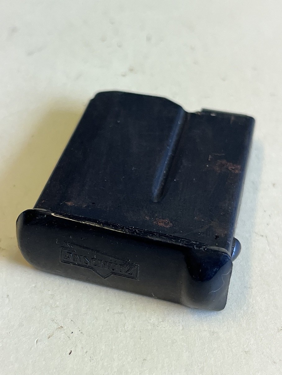 Anschütz 1516.U4 .22 Magnum - 4 skud - Riffel og gevær magasiner ...